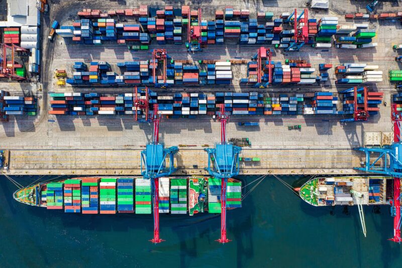 Les Portes-containers : Les Géants des océans - Eurobox